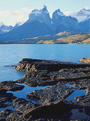 Lago Pehoe, Lake, Paine Massif, Chile, Torres del Paine